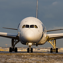 LZ-EAJ Electra Airways Airbus A320-214 Photo by Emil Zegnalek | ID ...